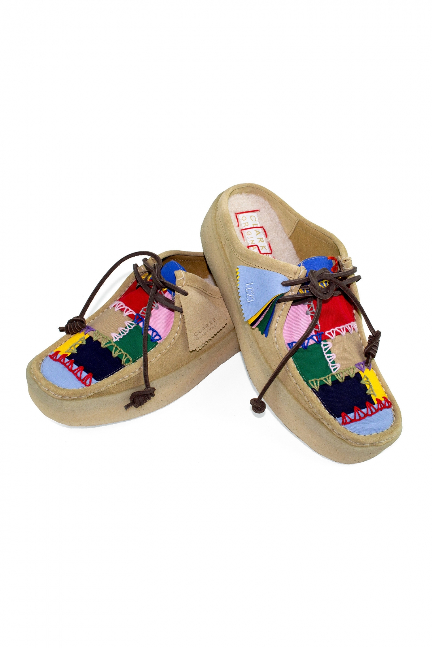 LC23 x CLARKS WALLABEE CUP LO